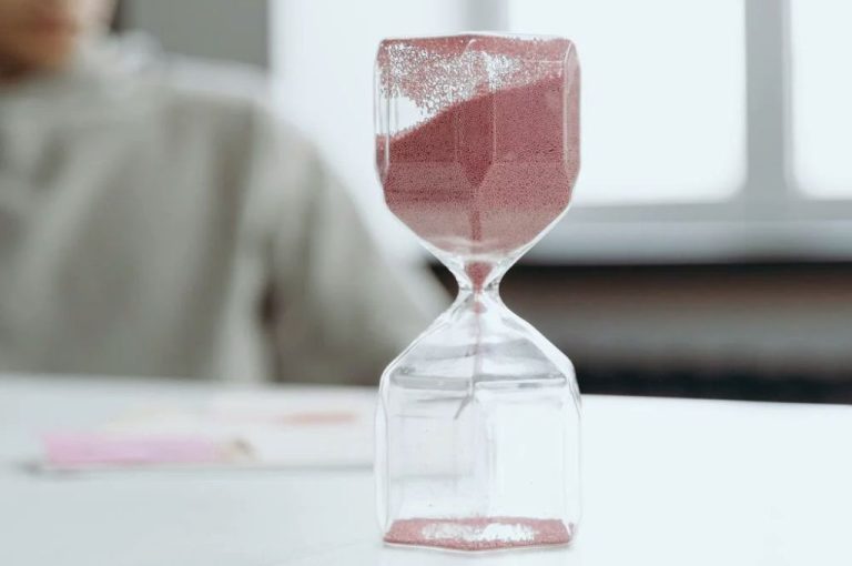 How to Start Journaling: 7 Simple Tips for Beginners