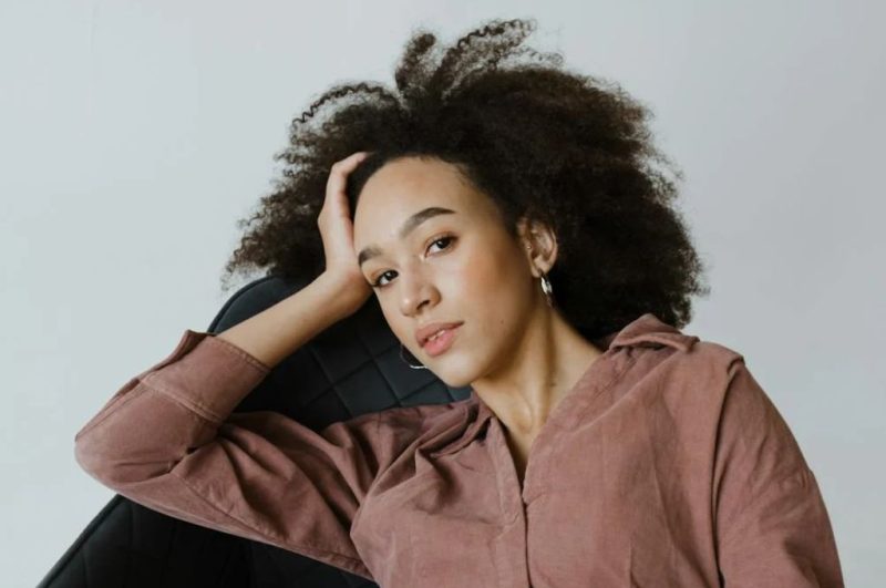 How to Stop Second Guessing Yourself: 6 Tips That Work